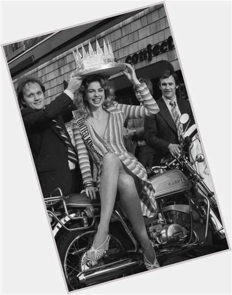 Madeleine Stringer Official Site For Woman Crush Wednesday Wcw