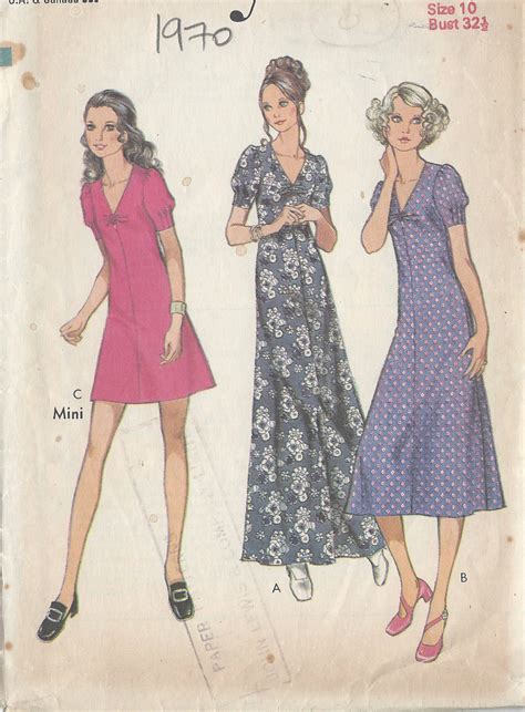 1970 Vintage Sewing Pattern B32 12 Mini Dress R749 The Vintage