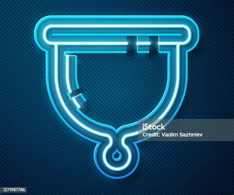 푸른 배경에 고립 된 빛나는 네온 라인 생리 컵 아이콘 여성 위생 중요한 날에 여성에 대한 보호 벡터 0명에 대한 스톡 벡터 아트 및 기타 이미지 Istock