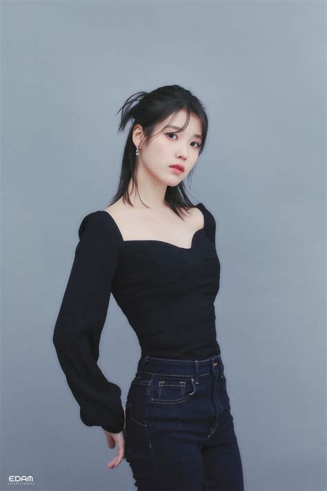 영화 ‘드림 개봉 기념 미공개 인터뷰 고화질 사진 공유 아이유iu