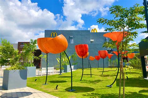 Most Beautiful Mcdonalds In Ph Opens In Bacolod Abs Cbn News
