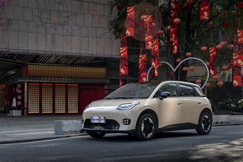 埃安ut官宣重磅信息！蛇年第一车2月底上市