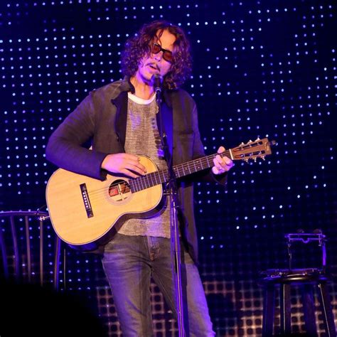 10 Amazing Vocal Performances By Soundgardens Chris Cornell