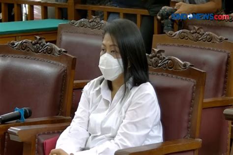 Sidang Tuntutan Pengacara Khawatirkan Kondisi Psikologis Putri Candrawathi