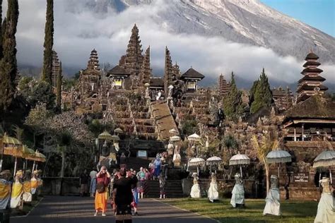 Rekomendasi Wisata Di Bali Yang Membuat Kita Berasa Berada Di Zaman Kuno Surabaya Network
