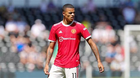 Greenwood Comparece En El Juzgado Por Una Acusación De Violación