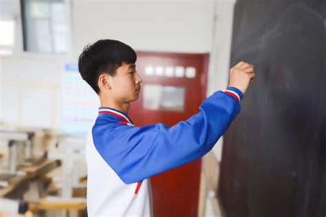 六科第一，总成绩第一，他在十五中解锁人生无限可能——青岛市城阳第十五中学 宽高教育集团