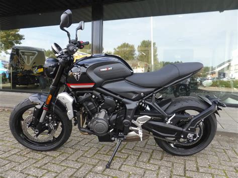 Triumph Trident Naked In Zwart Nieuw In Noord Scharwoude Voor
