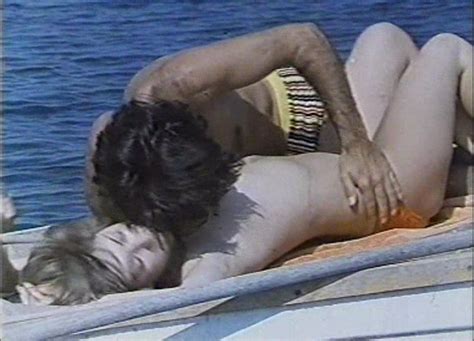 Nackte Lia Flessa In To Nisi Tis Amartias