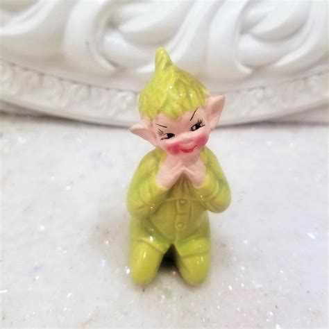 Vintage Sprite Pixie Elf Fairy Posing Figurine Green Leaf Christmas 35