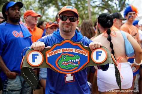 22 09 03gator Walk Florida Gators Vs Utah Utes Gator Country
