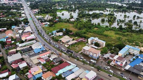 Photo Gallery มหาสารคามยังวิกฤต น้ำชีเอ่อท่วมถนนสายหลัก จมแล้ว 4 อำเภอ พื้นที่เกษตรเสียหายกว่า