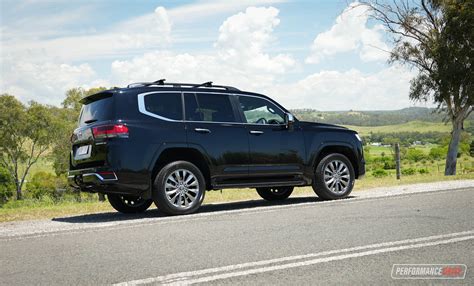 2022 Toyota Landcruiser Sahara Zx Review Video Performancedrive
