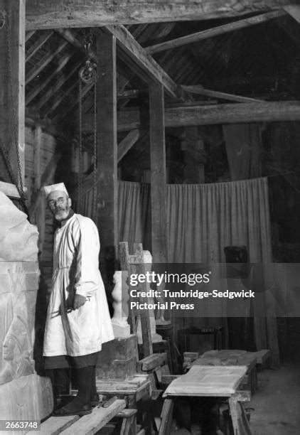 656 Eric Gill Photos And High Res Pictures Getty Images
