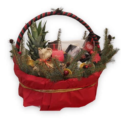 Кошница за Коледа с вино и мезета Dalina