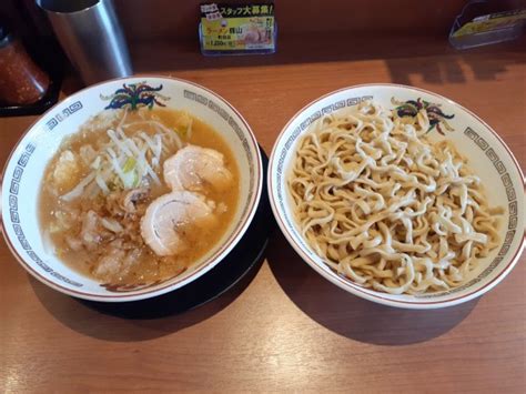『大ラーメン、つけ麺』豚山 町田店のレビュー ラーメンデータベース