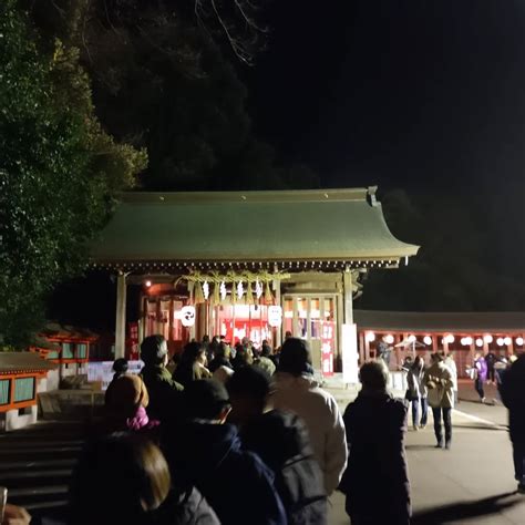 横浜 富岡八幡宮公式 年末の大麻頒布に向け荒神様の奉製をしております 荒神様は竈三柱大神といい水の神様火の神様土の神様を