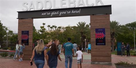 Southern Baptists Reject Rick Warren Founded Churchs Appeal Of Ouster Over Female Pastors Fox