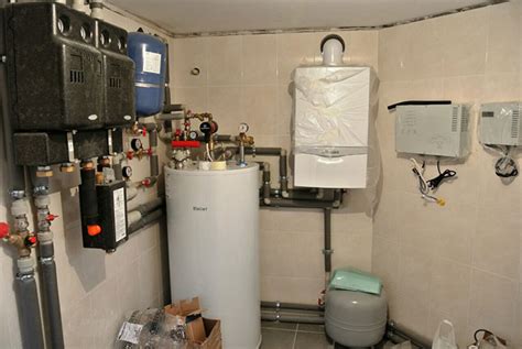 Установка монтаж подключение газовых котлов отопления в частном доме