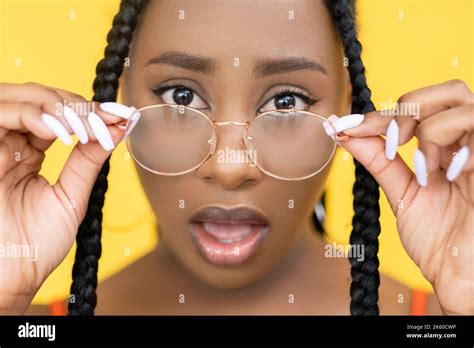 Astonished Woman Omg Expression Shocked Face Stock Photo Alamy