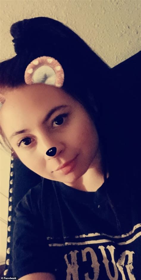 Oklahoma Single Mom Of Three 27 Is Struck And Killed By Plane After