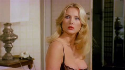 Naked Barbara Bouchet In La Moglie In Vacanza Lamante In Città