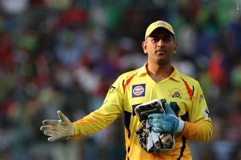 Ipl 2016 Watch Ms Dhoni Launch Rising Pune Supergiants Jersey With