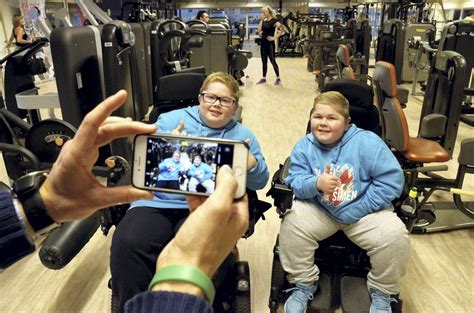 Daniel Og Simen Starter Fond Vardenno