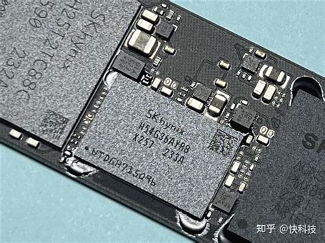 首秀就冲上pcie 40 Ssd巅峰！solidigm P44 Pro 1tb评测：缓外也有14gb 知乎