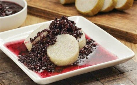 13 Makanan Khas Sumatera Barat Yang Enak Bikin Lidah Bergoyang