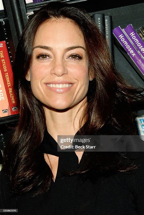 Actress Jennifer Grant Daughter Of Actor Cary Grant Signs Copies Of