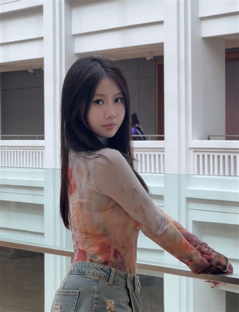 Yuan Guo‘ S Bio Jmsc6132 Multimedia Production