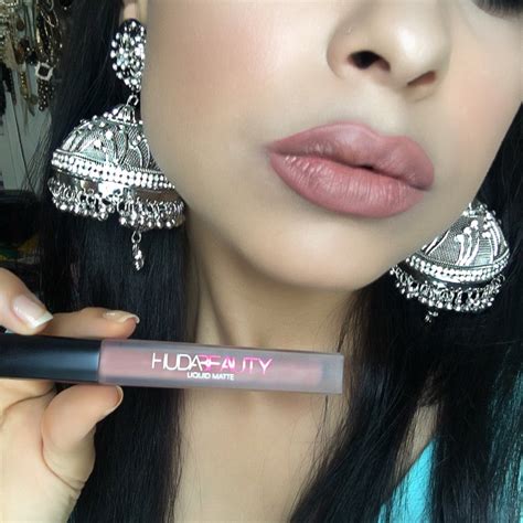 Ny Trendy Moms Huda Beauty Launches New Liquid Matte Lipsticks