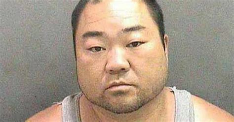 Kjendis Dr Evils Hjelper Tiltalt For Gjengvoldtekt