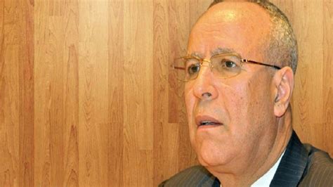 التطرف الديني يجر التوفيق وبيرو إلى المساءلة البرلمانية
