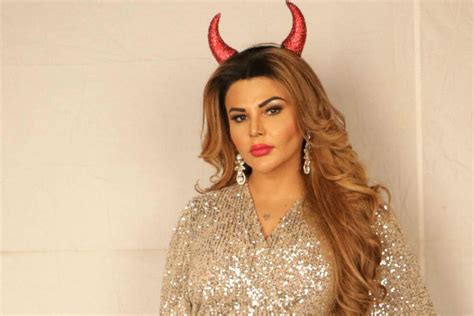 Confirmed Rakhi Sawant To Enter Bigg Boss 15 Urfi Javed Says Ab Aiga