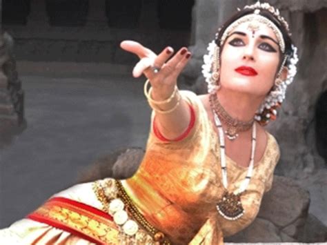 Chhattisgarh Chakradhar Festival Update Hema Malini Dance Performance