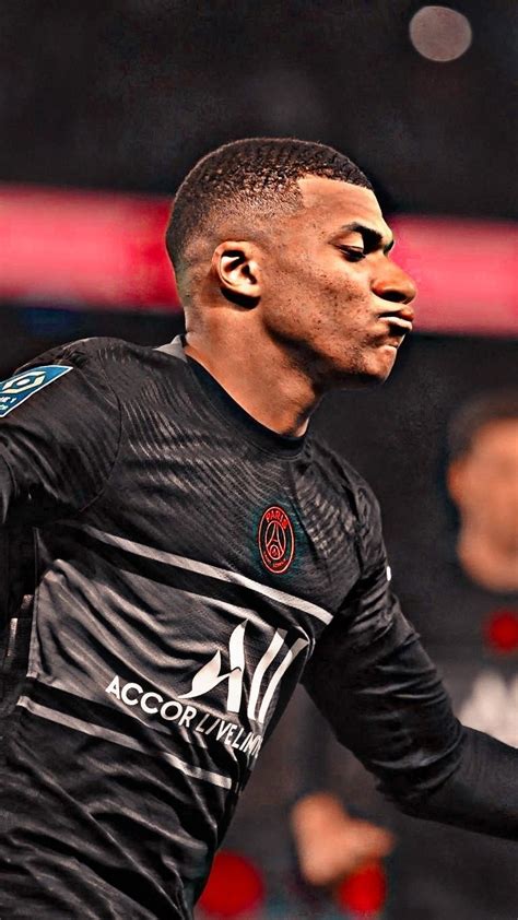 صور اللاعب الفرنسي كيليان مبابي In 2023 Best Football Players Soccer