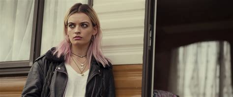 Sex Education Maeve Netflix 4k 3840x2160 82 Wallpaper Iphone Phone