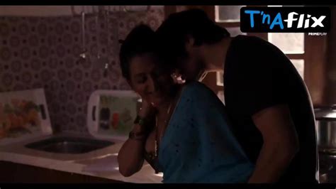 Jayshree Gaikwad Butt Breasts Scene In Paglet