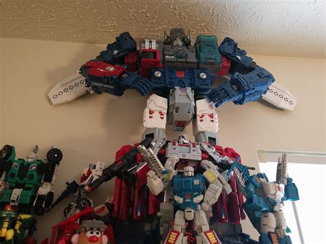 Looking To Sell Titans Return Fort Max R Transformerstrading
