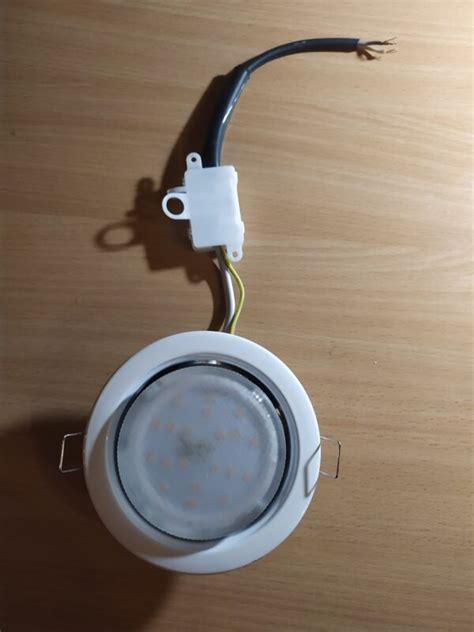 6W LED LEMPUTĖ GX53 40, 2700K (nr.24) | LED-Pigiausia šviesa