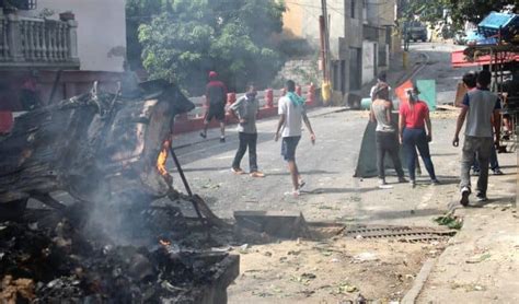 Grupo De Militares Se Sublevan Contra El Gobierno De Venezuela