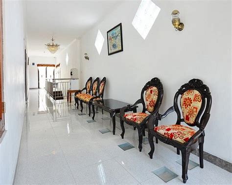 Oyo 634 Elga Sastro Inn Syariah Hotel Reviews Yogyakarta Indonesia