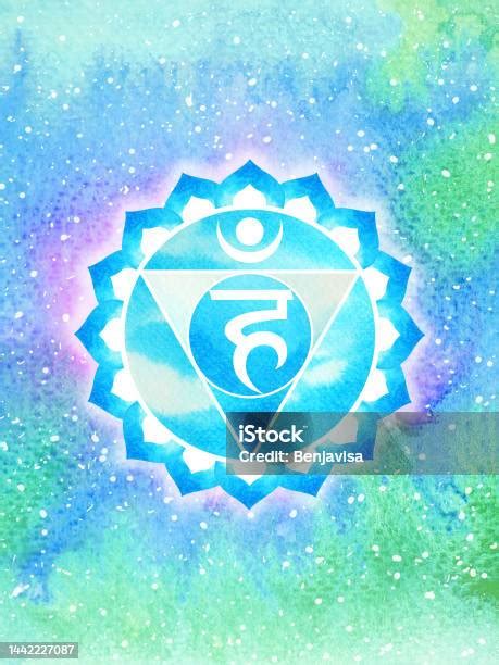 Vishuddha 목구멍 차크라 스카이 블루 컬러 로고 기호 아이콘 Reiki 마음 영적 건강 치유 전체 론적 에너지 연꽃