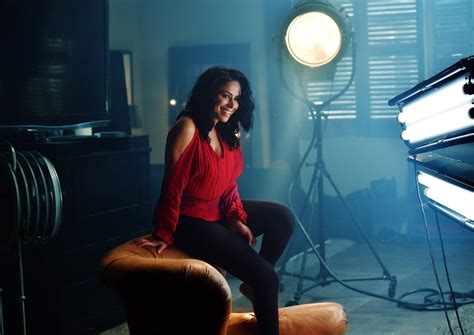 Pictures Of Esmeree Sterling