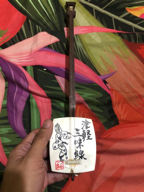 Small Japanese String Instrument Desk Display Hobbies And Toys Memorabilia And Collectibles