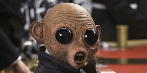 A Private Investigator Based In Canto Bights Old City Neepers Panpick