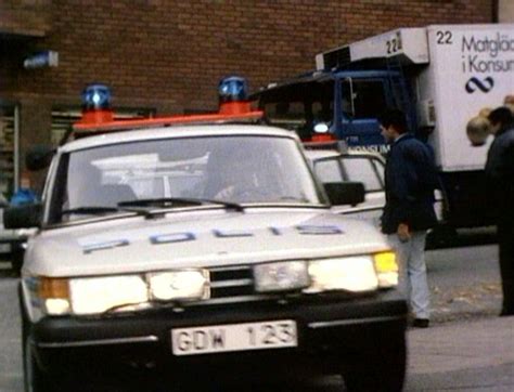 Imcdb Org Saab I Polis Gen In Den Svarta Cirkeln