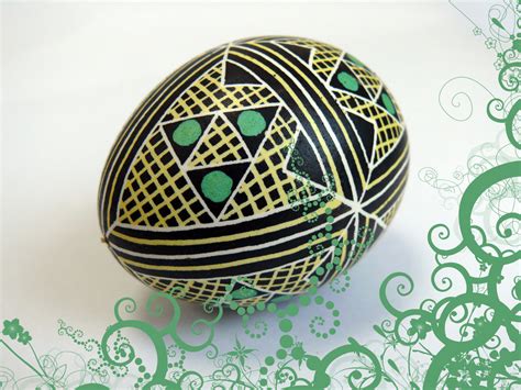 Фото великдень українські писанки писанкарство великодні писанки